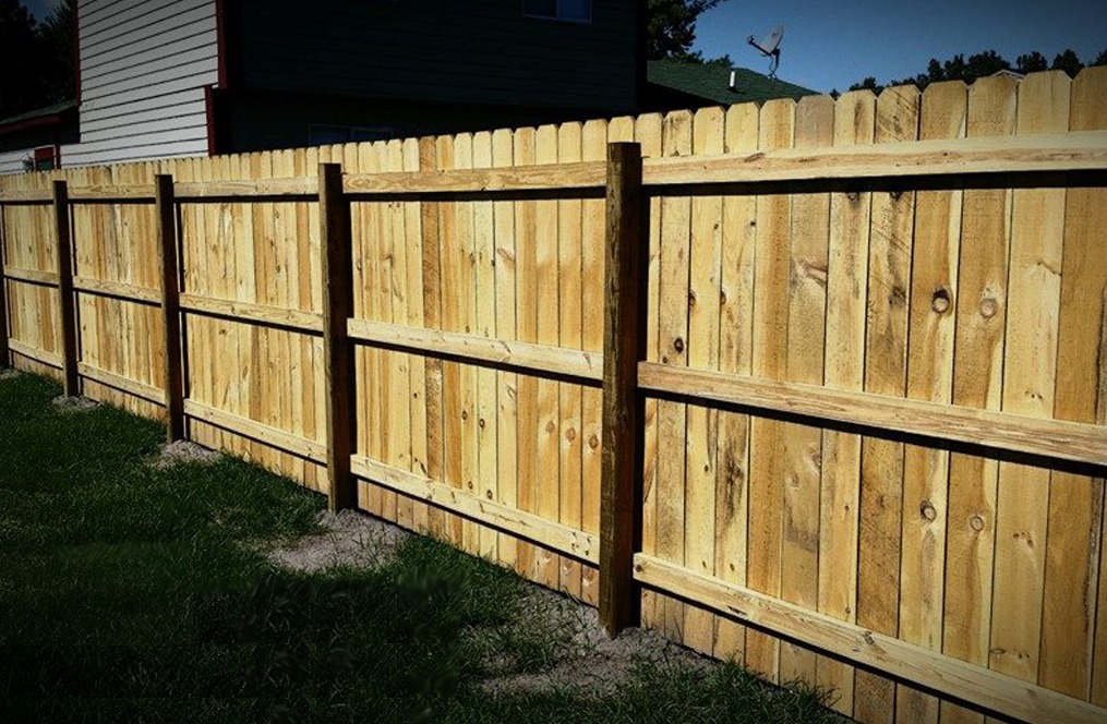 Fences: 10 Types of Fencing to Beautify Your Home